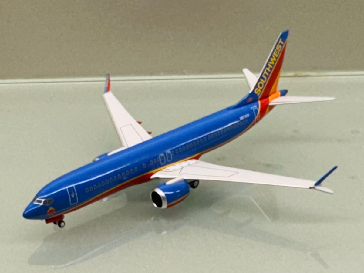 NG models Lite 1/400 Southwest Airlines Boeing 737 Max 8 N872CB Canyon – First Class Collectables