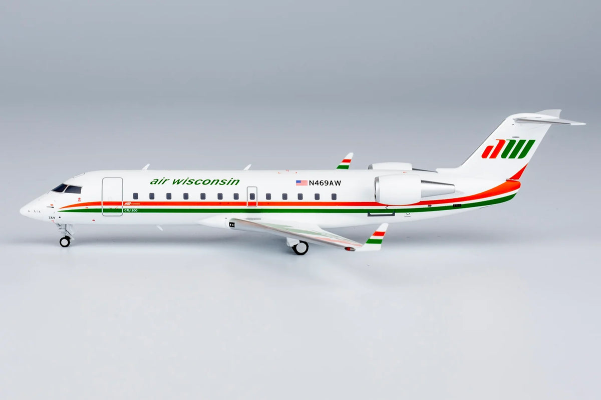 NG models 1/200 Air Wisconsin / United Express Bombardier CRJ-200LR N4 ...