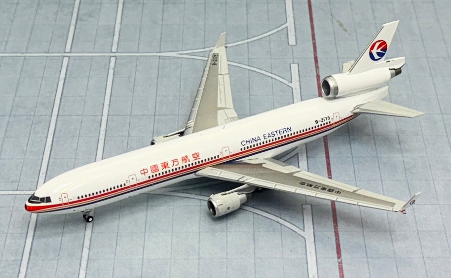 HX Models 1/400 China Eastern Airlines McDonnell Douglas MD-11F B-2175 ...