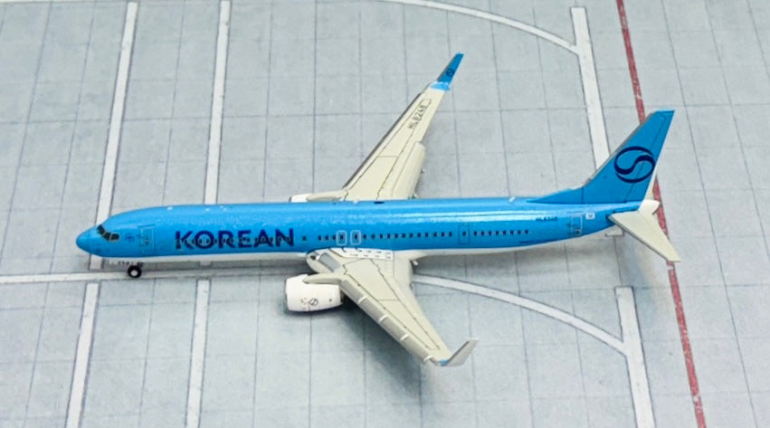 HX models 1/400 Korean Air Boeing 737-900 HL8248 flaps down – First ...