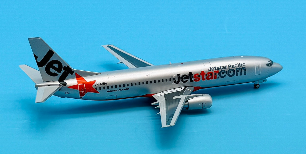 JC Wings 1/200 Jetstar Pacific Boeing 737-400 VN-A194 – First Class ...