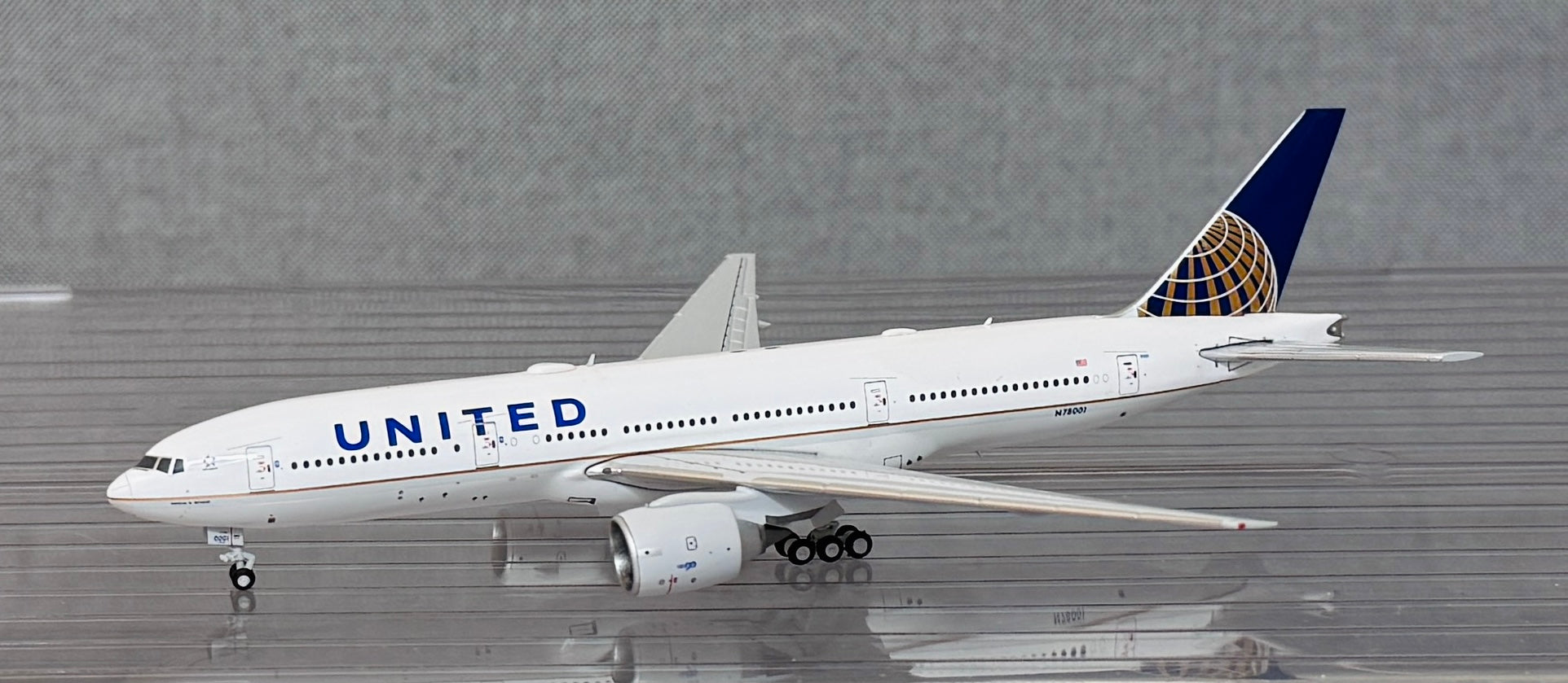 JC Wings 1/400 United Airlines Boeing 777-200ER Gordon M. Bethune N780 ...