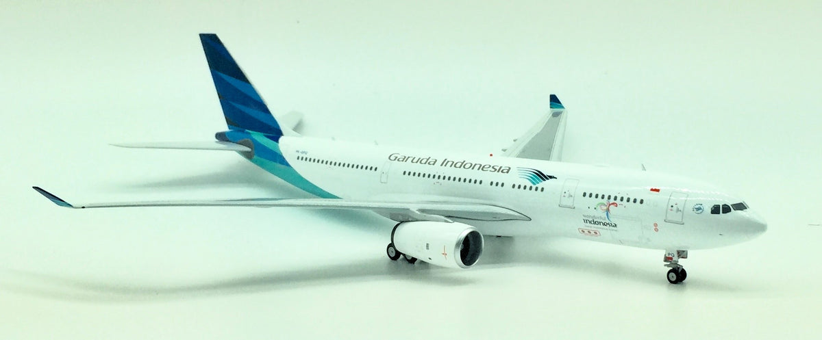 Eagle Phoenix models 1/200 Garuda Indonesia Airbus A330-300 PK-GPQ ...