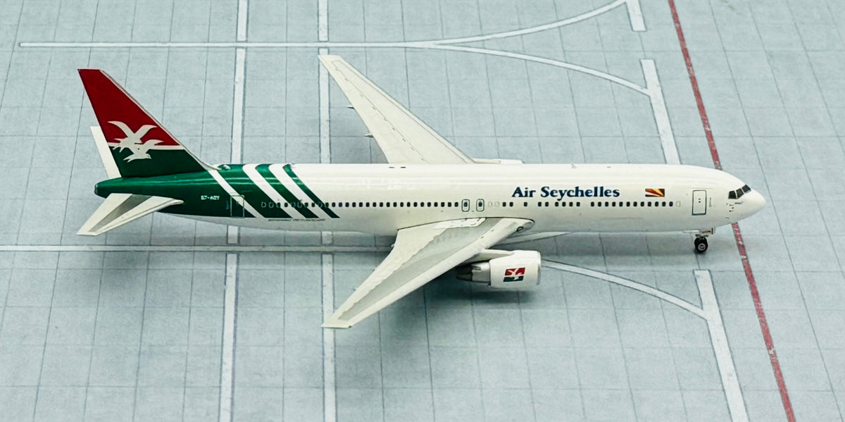 Phoenix 1/400 Air Seychelles Boeing 767-300ER S7-ASY – First Class ...