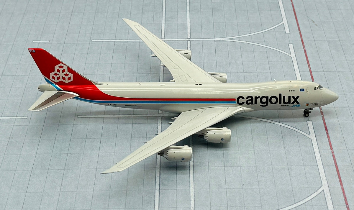 JC Wings 1/400 Cargolux Boeing 747-8F LC-VCI – First Class Collectables