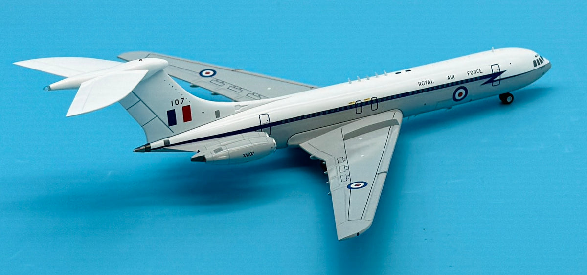 JC Wings 1/200 Royal Air Force Vickers VC-10 C1K XV107 – First Class ...