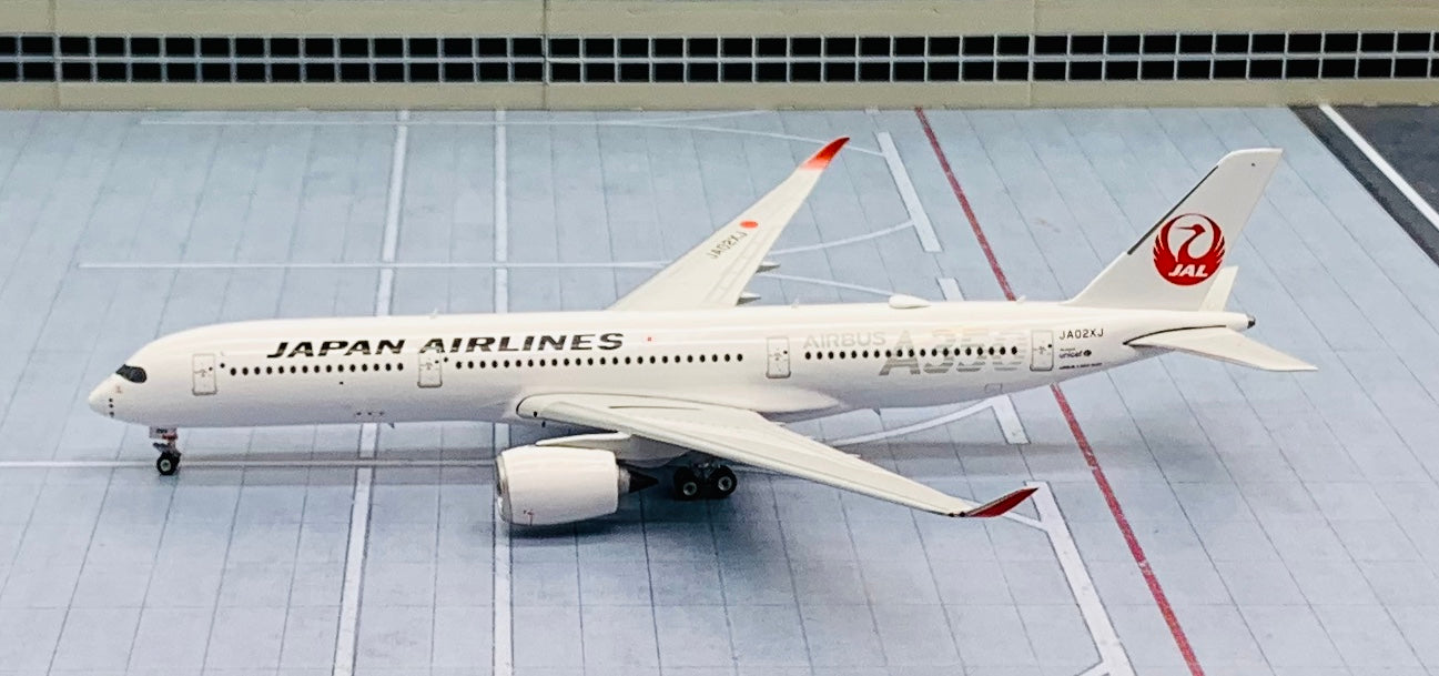Phoenix 1/400 JAL Japan Airlines Airbus A350-900 JA02XJ – First Class Collectables