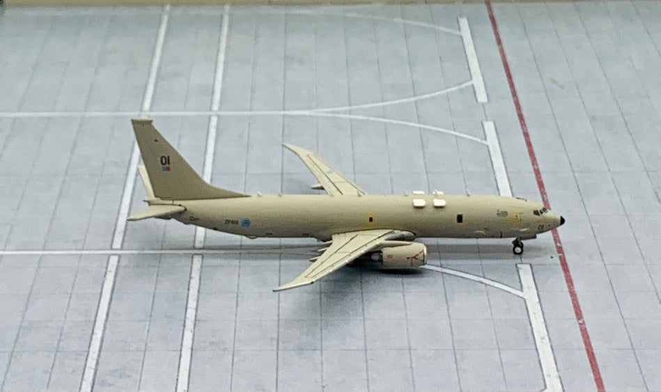 Gemini Jets 1/400 Royal Air Force Boeing P-8 Poseidon ZP801 – First ...