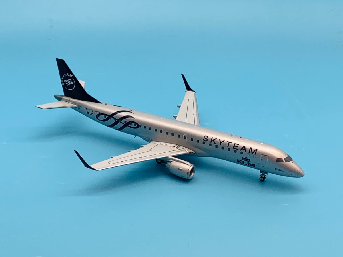 JC Wings 1/200 KLM Royal Dutch Airlines Cityhopper Embraer 190-100STD ...