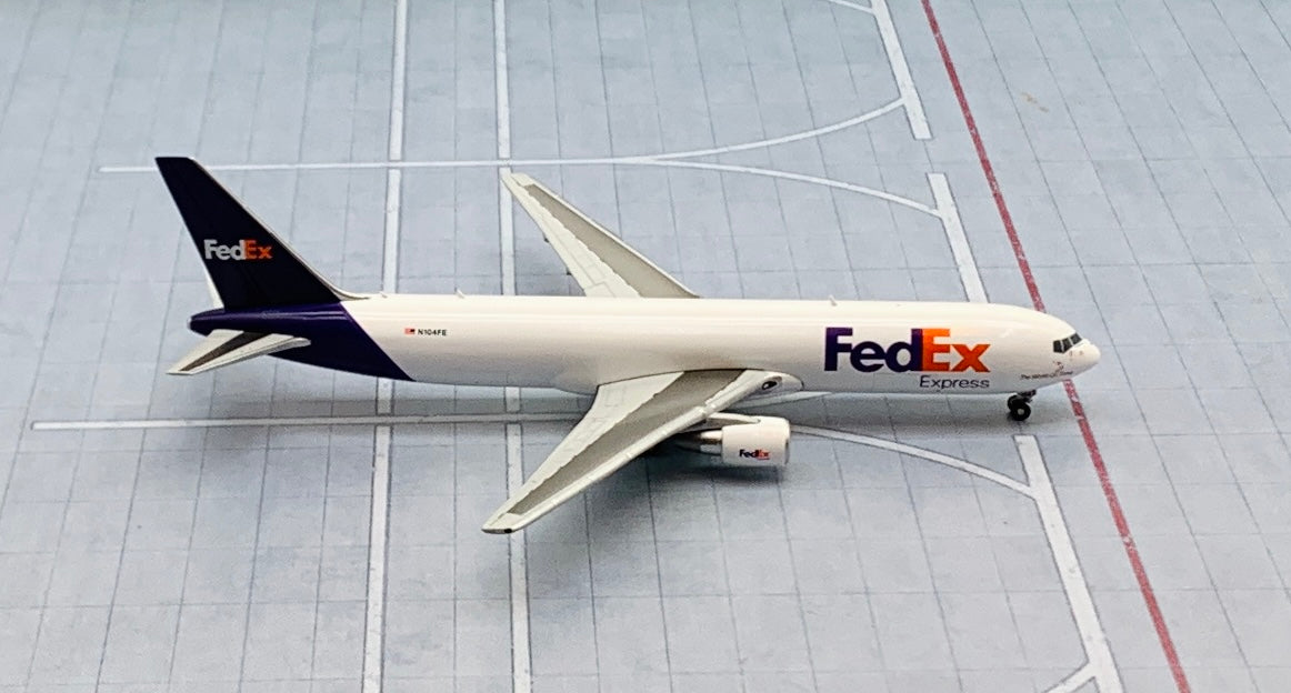 Gemini Jets 1/400 Fedex Federal Express 767-300ERF N104FE – First Class ...
