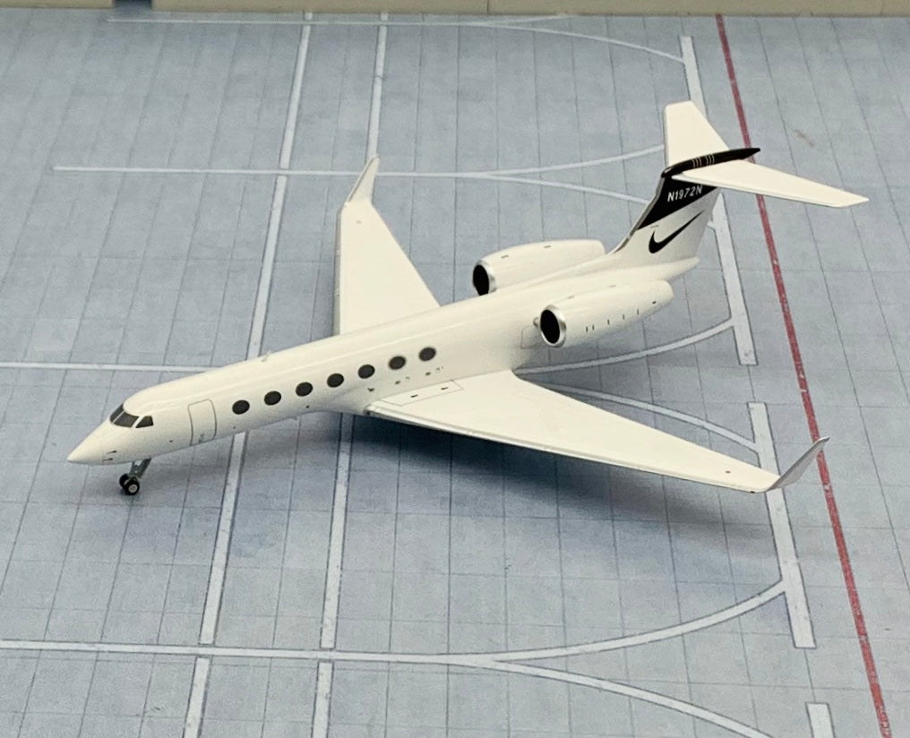 NG Models 1/200 Nike Gulfstream G550 N1972N 75005 – First Class ...