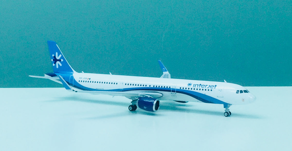 Phoenix 1/400 Interjet Mexico Airbus A321 XA-JPB – First Class Collectables